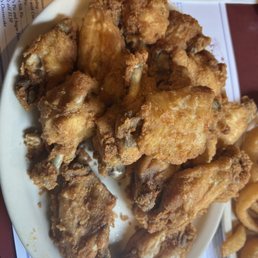 FRIENDLY TAVERN - 352 Photos & 410 Reviews - 290 S Main St, Zionsville ...