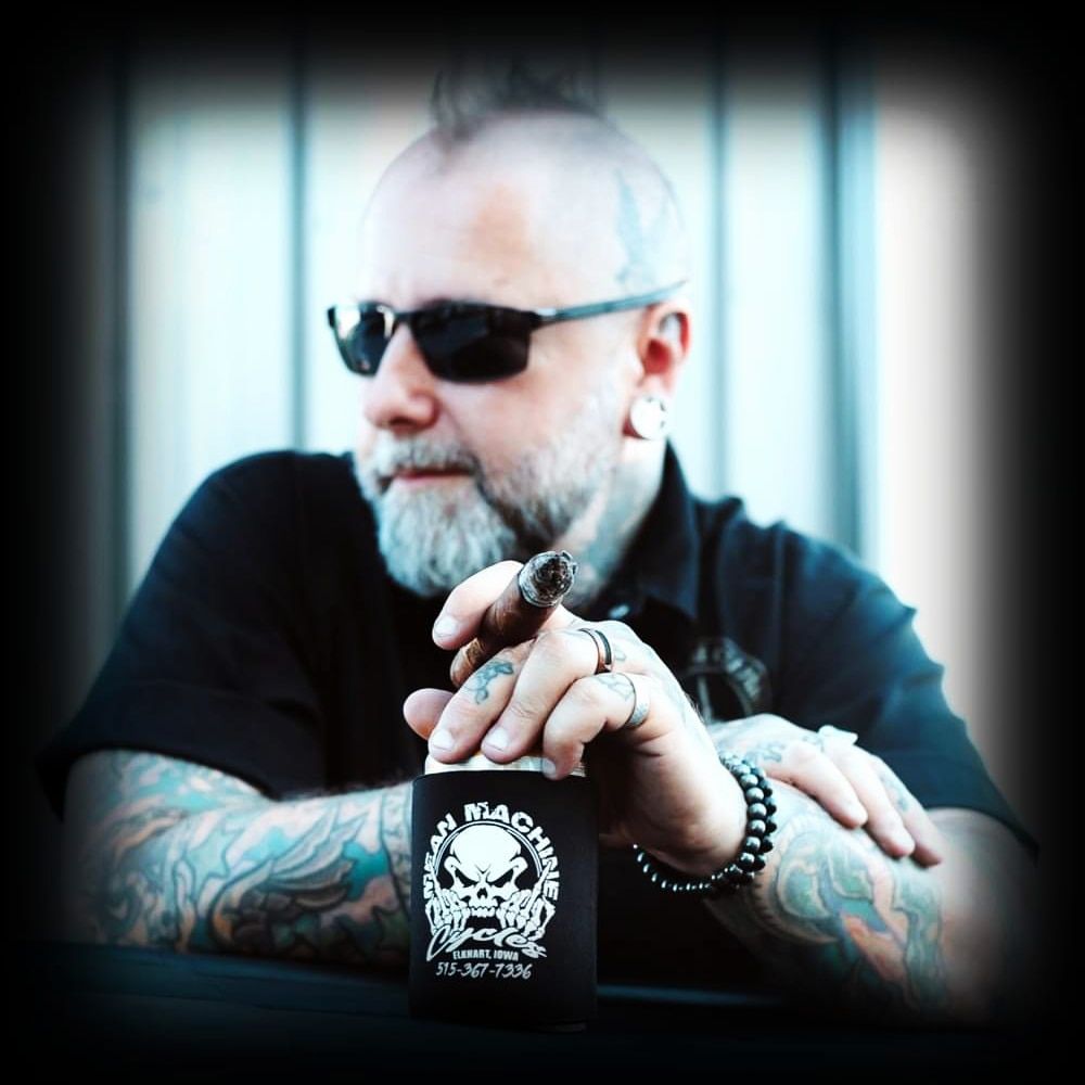 BIG ASH CIGARS - Updated April 2024 - 462 W Walnut St, Elkhart, Iowa ...