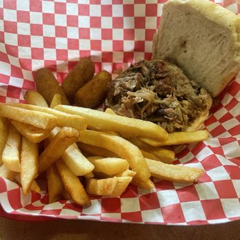 DUE SOUTH BBQ - Updated March 2025 - 197 Photos & 32 Reviews - 4521 ...