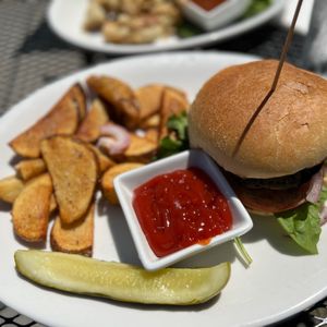 CITY FARE CAFE + CATERING - 23 Photos & 22 Reviews - Cafes - 483 Main ...