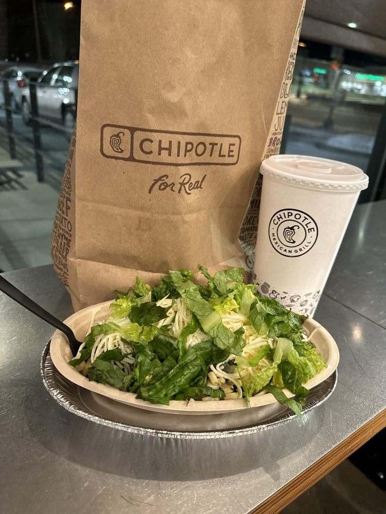 CHIPOTLE MEXICAN GRILL - Updated February 2025 - 11 Photos - 4169 S ...