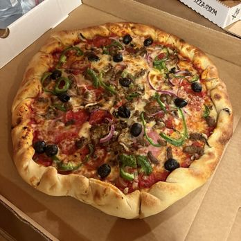 GRATEFUL HEAD PIZZA OVEN & TAP ROOM - Updated May 2026 - 641 Photos ...