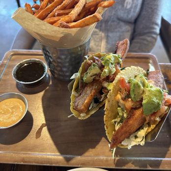 FINNEY’S CRAFTHOUSE - STEVENSON RANCH - Updated December 2025 - 507 ...