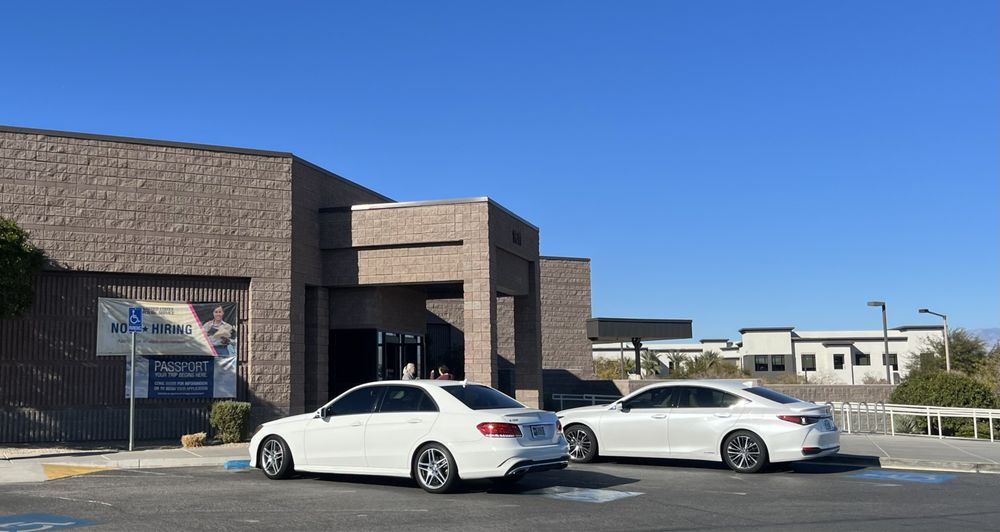 US POST OFFICE - Updated December 2025 - 52 Photos & 243 Reviews - 1611 ...