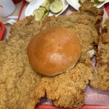 EDINBURGH DINER - 148 Photos & 132 Reviews - 413 S Eisenhower Dr ...