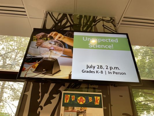 CAROL STREAM PUBLIC LIBRARY - Updated December 2025 - 57 Photos & 15 ...