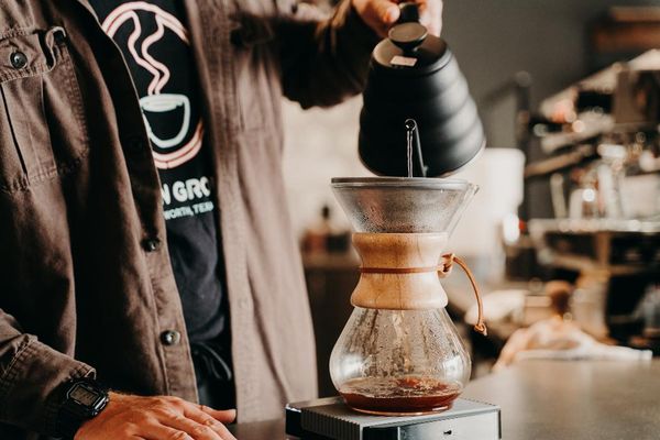 COMMON GROUNDS - Updated August 2024 - 500 Photos & 482 Reviews - 1123 ...