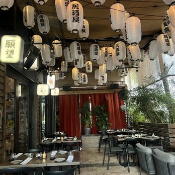 PAPERFISH SUSHI - BRICKELL - Updated July 2024 - 1554 Photos & 729 ...