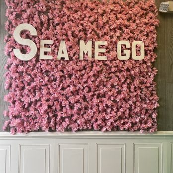 SEA ME GO - Updated October 2025 - 21 Photos - 1677 Mt Hope Ave ...