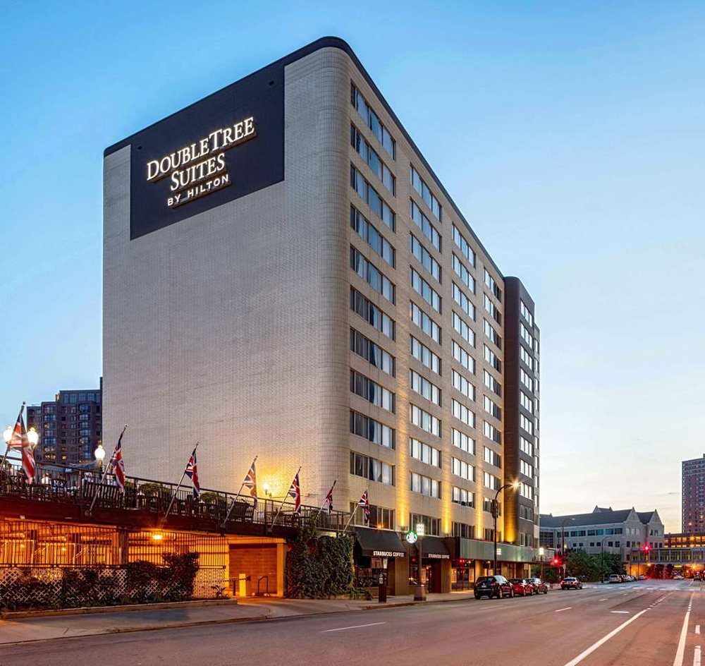 DOUBLETREE SUITES BY HILTON MINNEAPOLIS DOWNTOWN - Updated November ...