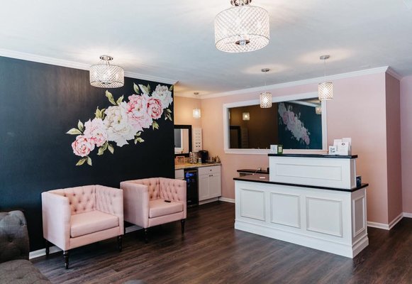 BOMBSHELL BEAUTY & LASH BAR GRAYSLAKE - Updated January 2026 - 23 ...