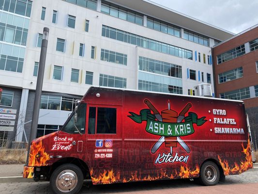 ASH & KRIS KITCHEN - Updated January 2026 - 34 Photos & 21 Reviews ...