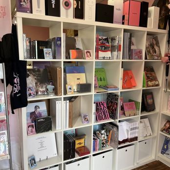 KANDY POP - Updated December 2025 - 67 Photos & 30 Reviews - 989 Story ...