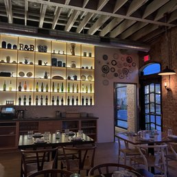 ROOT & BONE INDIANAPOLIS - Updated July 2025 - 1599 Photos & 725 ...