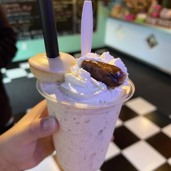 GREAT SHAKES - Updated May 2025 - 2408 Photos & 1892 Reviews - 160 S ...