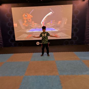 AR’S ENTERTAINMENT HUB - Updated December 2025 - 56 Photos & 28 Reviews ...