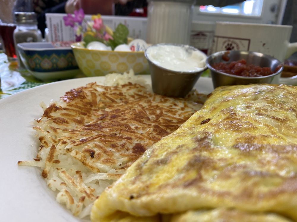 AUTO MILE DINER - 38 Photos & 65 Reviews - 819 Portland Rd, Saco, ME ...