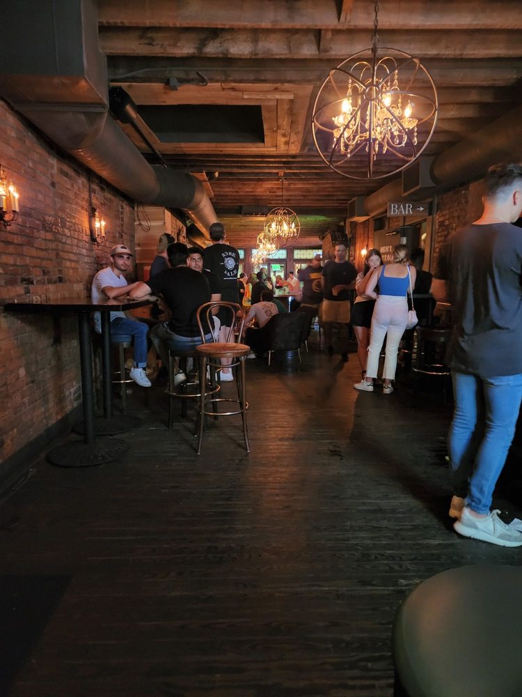 ROSEDALE - Updated July 2025 - 37 Photos & 43 Reviews - 208 E 12th St ...