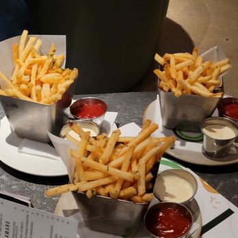 360 WESTPORT - Updated December 2024 - 230 Photos & 58 Reviews - 111 W ...