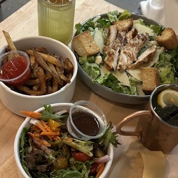 THE URBAN TAP - Updated January 2025 - 544 Photos & 312 Reviews - 216 S ...