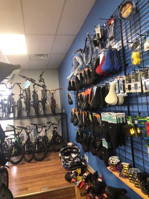 UNITY RIDE SHOP - Updated December 2025 - 45 Photos & 47 Reviews - 5838 ...