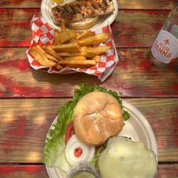 LE TUB - Updated October 2024 - 1910 Photos & 1898 Reviews - 1100 N ...