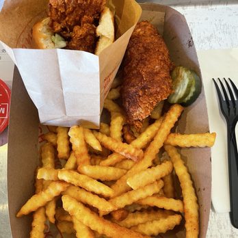 MAIN CHICK HOT CHICKEN - Updated June 2025 - 42 Photos & 54 Reviews ...