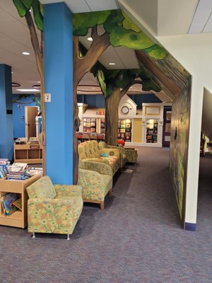 AVON FREE PUBLIC LIBRARY - Updated July 2025 - 108 Photos & 10 Reviews ...