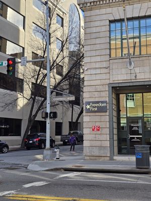 FREEDOM FIRST CREDIT UNION - Updated November 2025 - 27 Photos - 102 ...