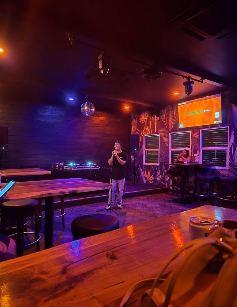 NAWILIWILI BAR & LOUNGE - Updated January 2026 - 29 Photos & 27 Reviews ...