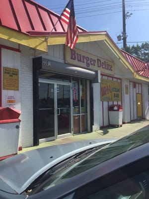 BURGER DELITE NO 5 - Updated April 2025 - 19 Photos & 13 Reviews - 3301 ...