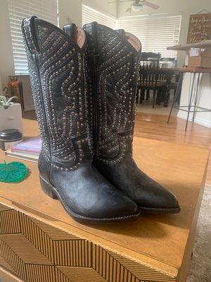 RUZE SHOES - Updated August 2024 - 19 Photos & 48 Reviews - 5436 W ...