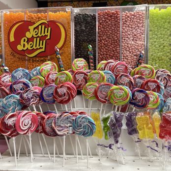 CAROUSEL CANDYLAND - Updated November 2025 - 297 Photos & 151 Reviews ...