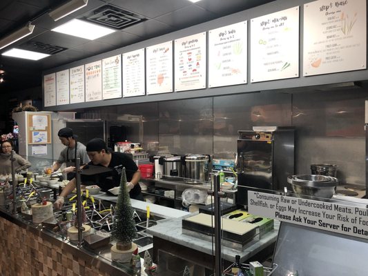 POKE TOKI - 92 Photos & 119 Reviews - Poke - 5150 Northland Dr NE ...