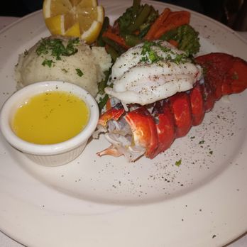 LARA’S FINE DINING - Updated April 2024 - 651 Photos & 366 Reviews ...
