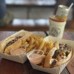 ELSEWHERE GARDEN BAR & KITCHEN - Updated October 2025 - 1081 Photos ...