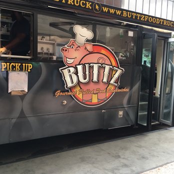 BUTTZ - Updated October 2025 - 33 Photos & 38 Reviews - Houston, Texas ...