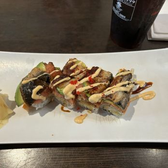 FANCY Q SUSHI BAR & GRILL - Updated December 2025 - 117 Photos & 144 ...