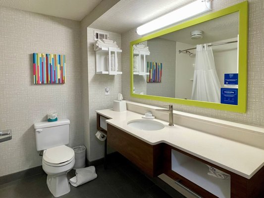 HAMPTON INN & SUITES SPRINGFIELD - Updated June 2024 - 115 Photos & 28 ...