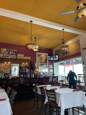 RIVERWALK CAFE & OYSTER BAR - Updated September 2024 - 290 Photos & 369 ...