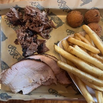 R&R BBQ - Updated October 2024 - 1001 Photos & 1689 Reviews - 307 W ...