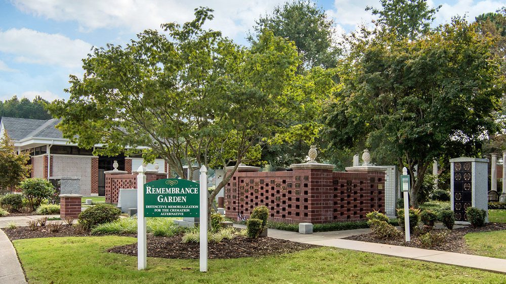 PENINSULA MEMORIAL PARK - 23 Photos - 12750 Warwick Blvd, Newport News ...