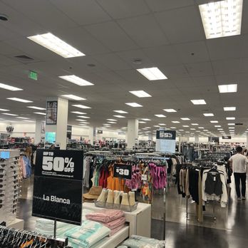 NORDSTROM RACK - Updated December 2025 - 632 Photos & 204 Reviews ...