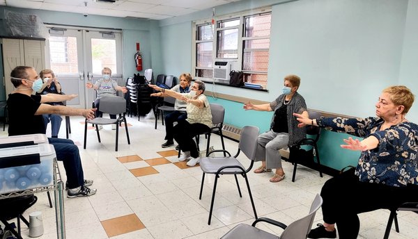 SWINGING SIXTIES SENIOR CENTER - Updated April 2025 - 316 Photos - 211 ...