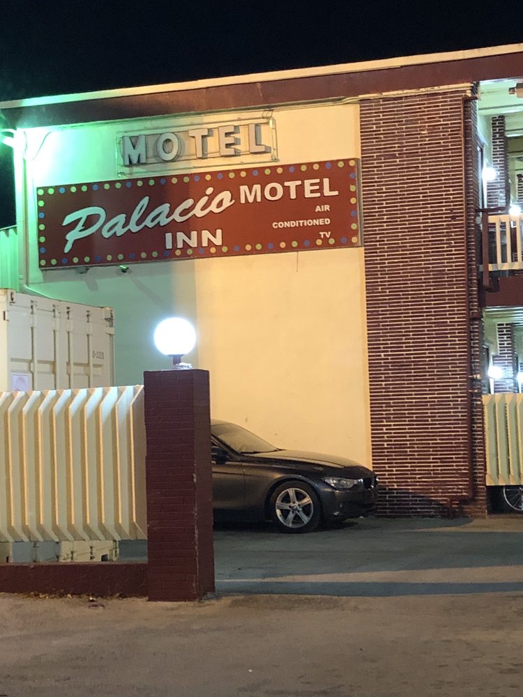 PALACIO INN MOTEL - Updated April 2024 - 15 Photos - 845 E Okeechobee ...