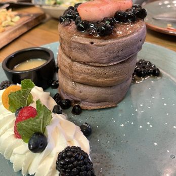 TRAVELER’S TABLE - Updated May 2024 - 5500 Photos & 1878 Reviews - 520 ...