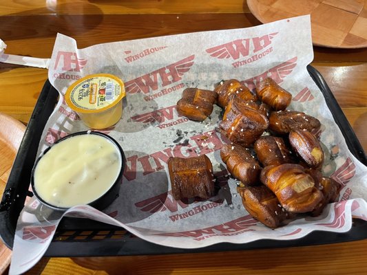 WINGHOUSE BAR & GRILL - Updated May 2026 - 134 Photos & 224 Reviews ...