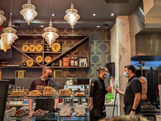 PARAMOUNT MIDDLE EASTERN KITCHEN - Updated October 2025 - 330 Photos ...