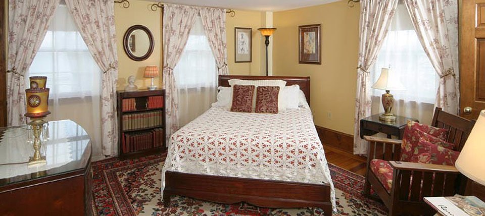 THE TUCK INN BED & BREAKFAST - Updated April 2026 - 17 Photos & 12 ...