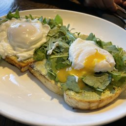 THE RIDLEY - Updated January 2026 - 176 Photos & 180 Reviews - 1106 W ...